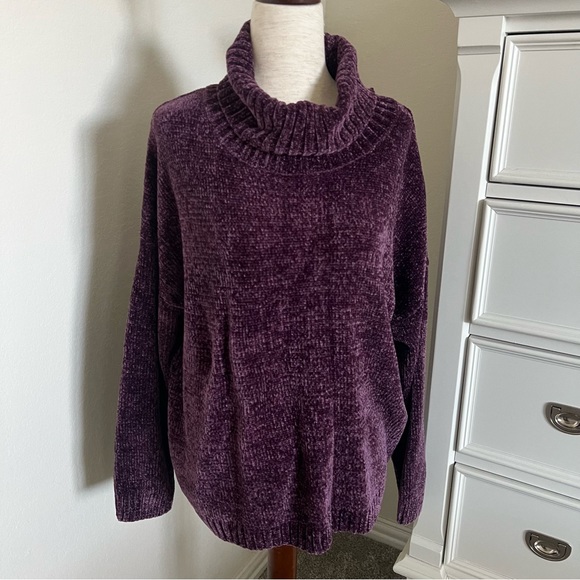 Time and Tru | Sweaters | Nwot Chenille Turtleneck Sweater | Poshmark